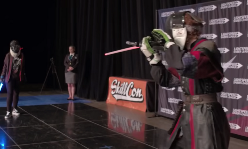 These Guys Set a World Record for the Largest Lightspeed Saber Battle ...