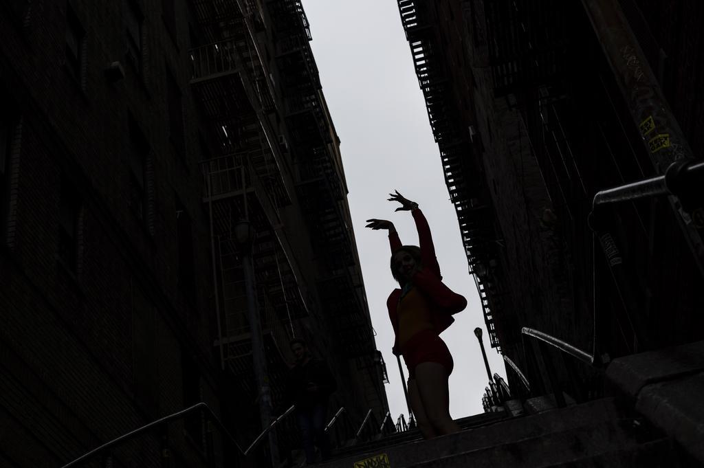 'Joker' Stairs Become a Bronx Tourist Draw. Hope You're in Shape ...