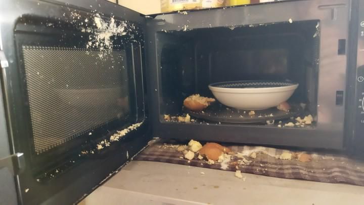 Why eggs explode when put in the microwave | Pulselive Kenya