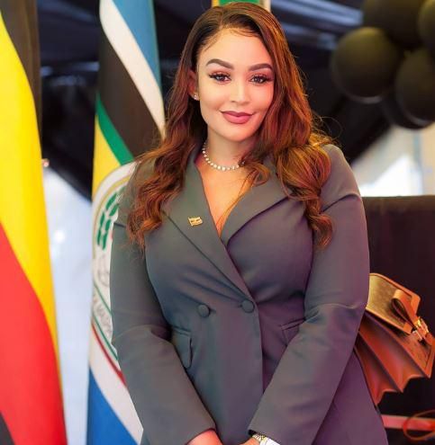 Zari's message leaves fans speculating as Shakib responds to ex-lover's ...