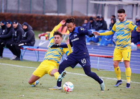 Chidera Ejuke Profile, Age, Salary, Net Worth, Girlfriend, House, Cars ...