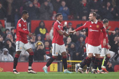 'Best CDM in the World' - Reactions as Manchester United fans laud ...